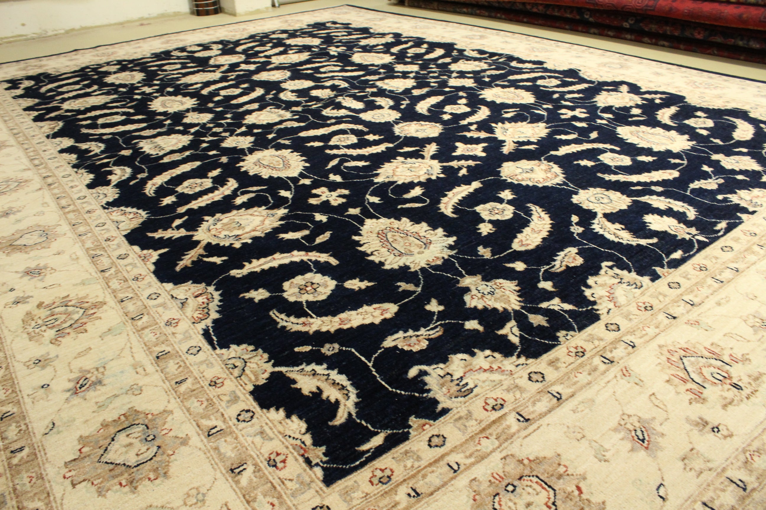 Chobi Hand-Knotted Oriental Persian Rug - Wool - 425 cm x 307 cm ...