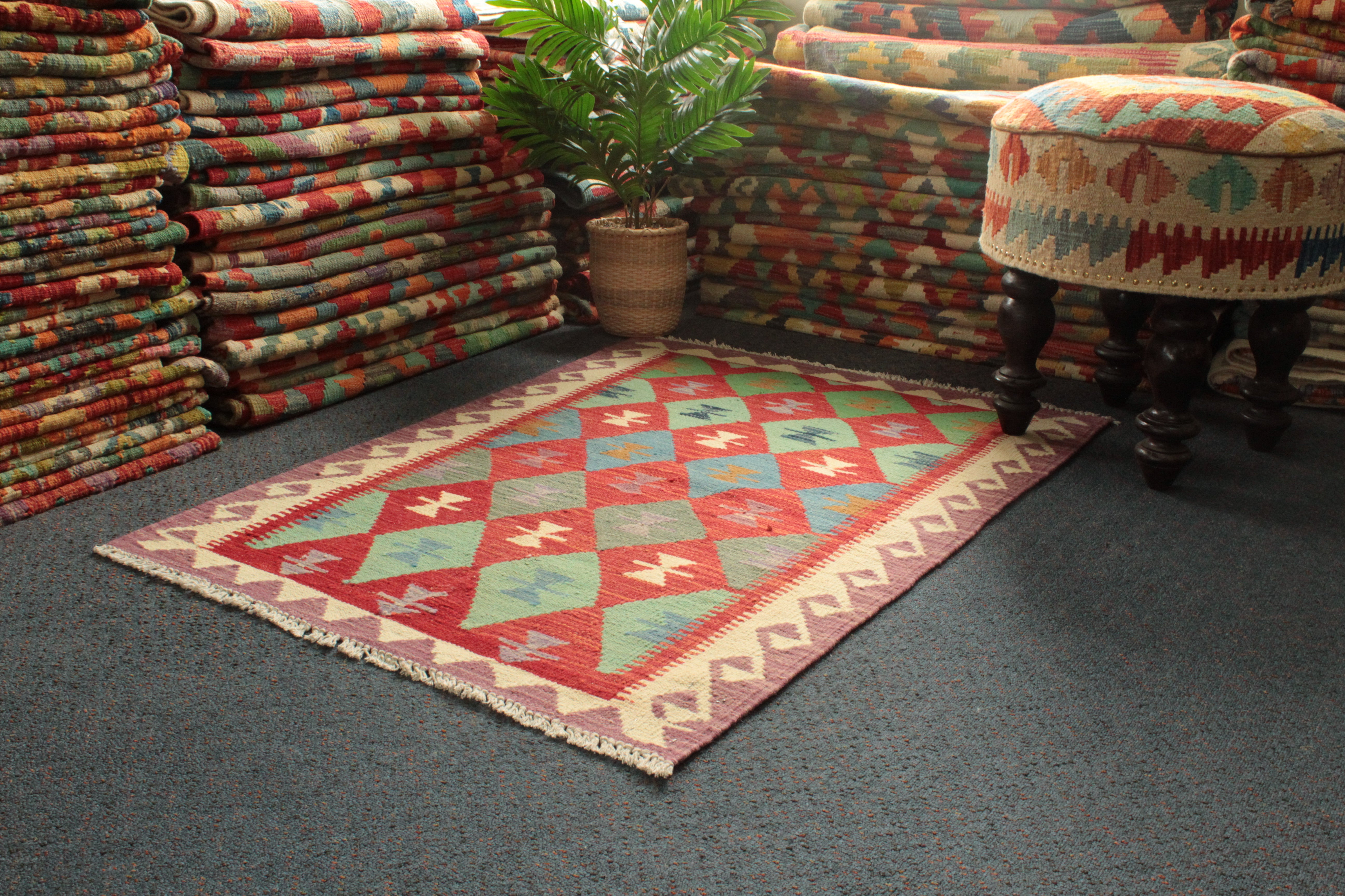 Hand Woven Chobi Kilim Rug - Wool - 115 cm x 82 cm – Persian Rug Gallery